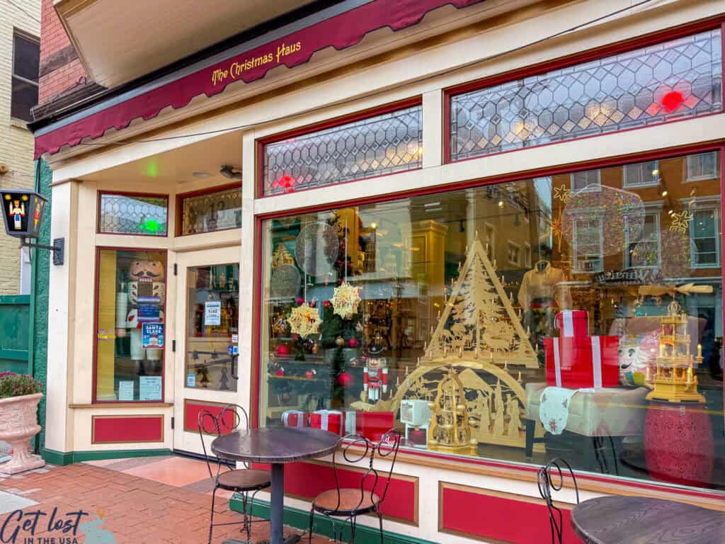 Christmas in Gettysburg: A Festive Guide to the Historic Town - Get ...